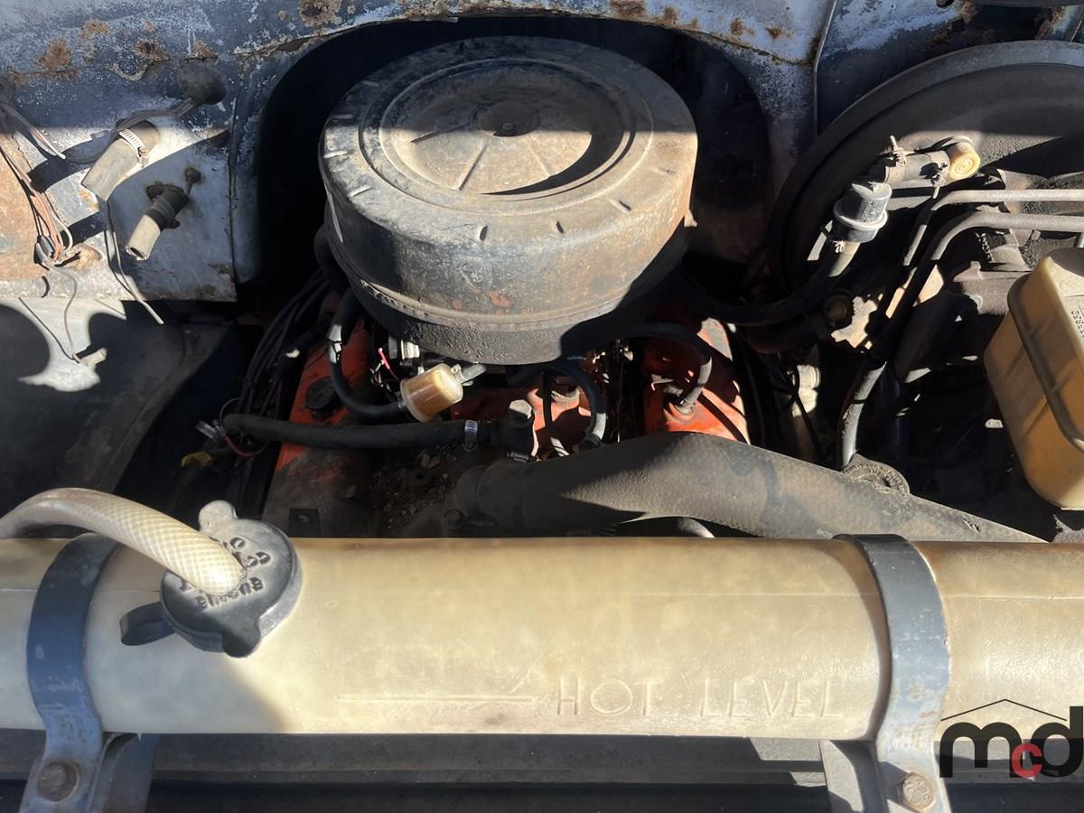 1983 GMC 6000 S/A Grain Truck (Non-Runner)